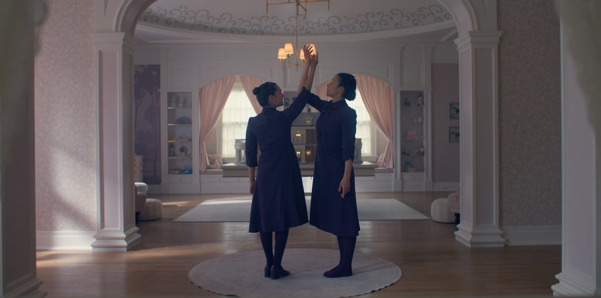 Hulu Sets April Premiere for The Testaments, Sequel to The Handmaid’s ...